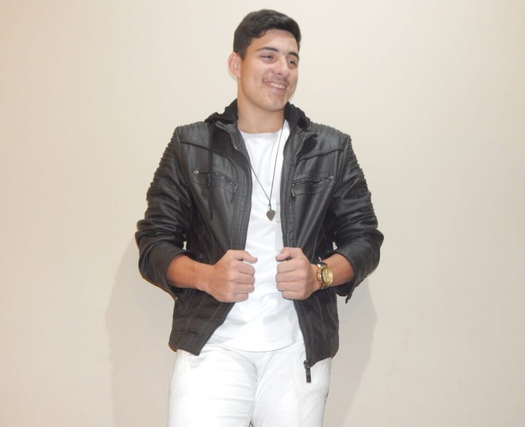 A nova revelação do sertanejo Gabriel Ferrari lança clipe novo – Jornal ...